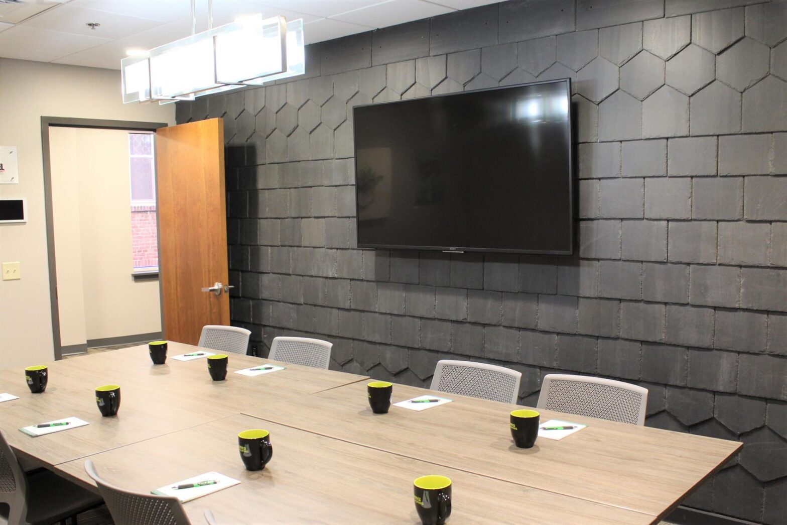 Wall, Lobby, and Roof Pictures to Help You Imagine the Possibilities ...